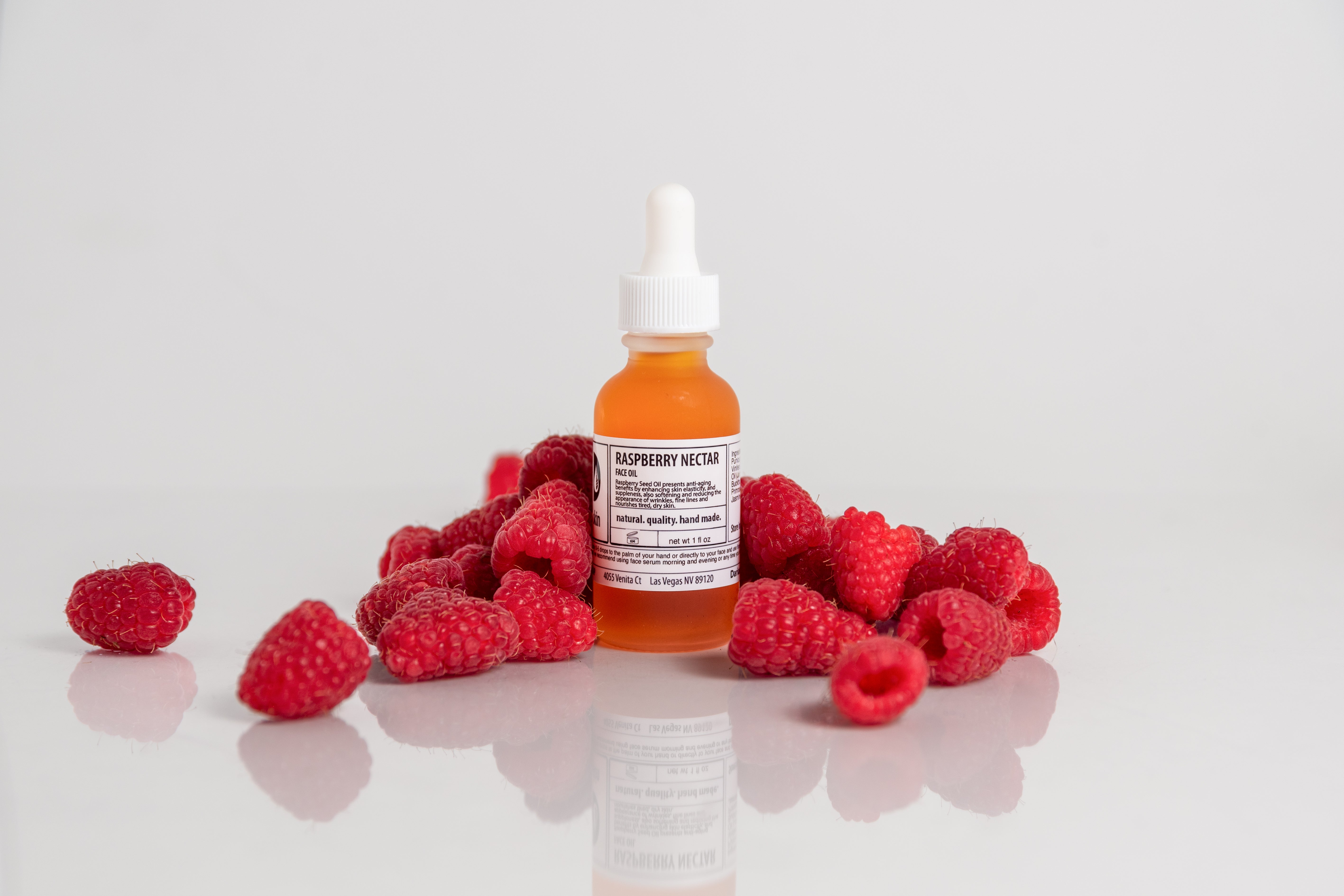 Raspberry Nectar Face Oil – akin-cooperative
